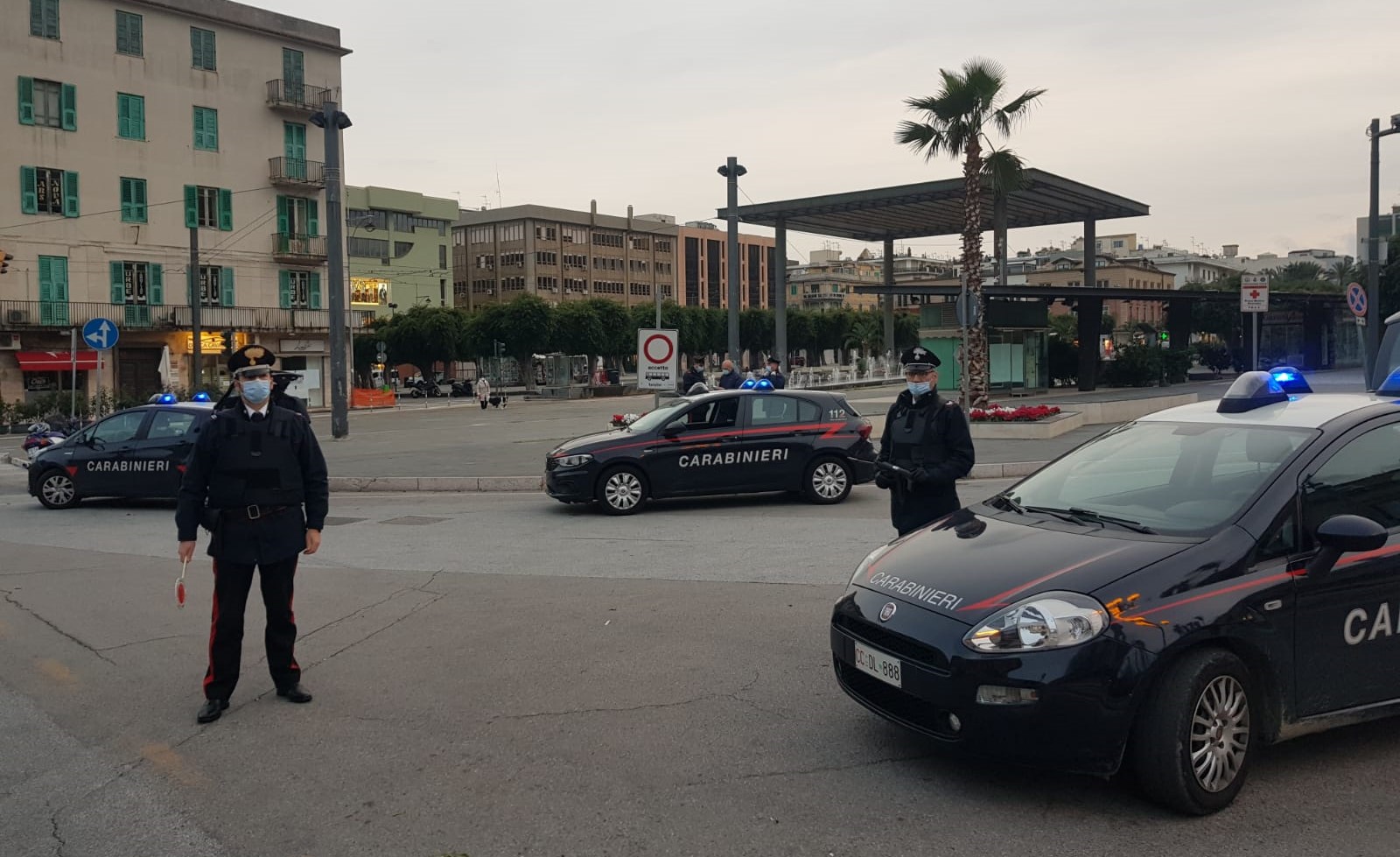 Controlli anti-Covid: 25 persone multate dai carabinieri - Messina Oggi