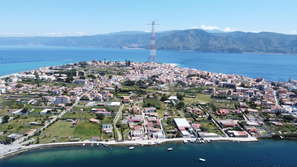 Torre Faro, il Consiglio comunale dice sì all’isola pedonale h24 ...