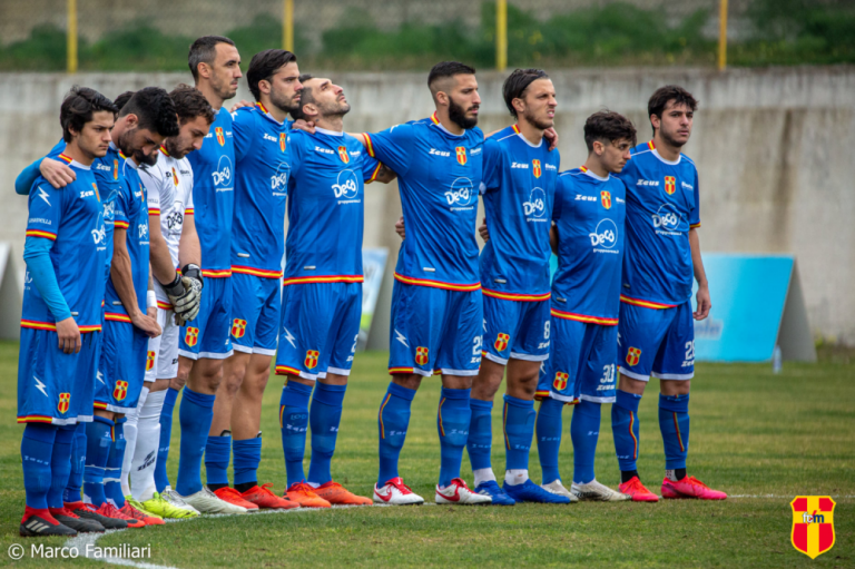 CALCIO SERIE D - Acr Messina sul doppio vantaggio. Il Licata blocca il ...