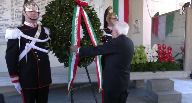25 Aprile, Mattarella rende omaggio alle vittime dell'eccidio di Boves ...