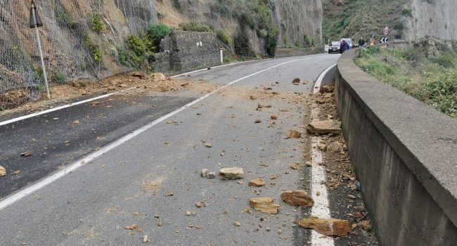 Frana a Taormina ed allagamenti a Giardini - Messina Oggi